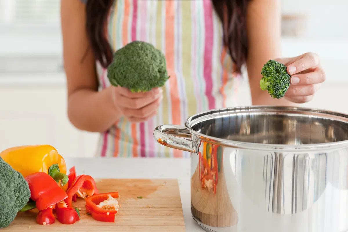 Wat is water-based cooking? Alles wat je wil weten over deze trend