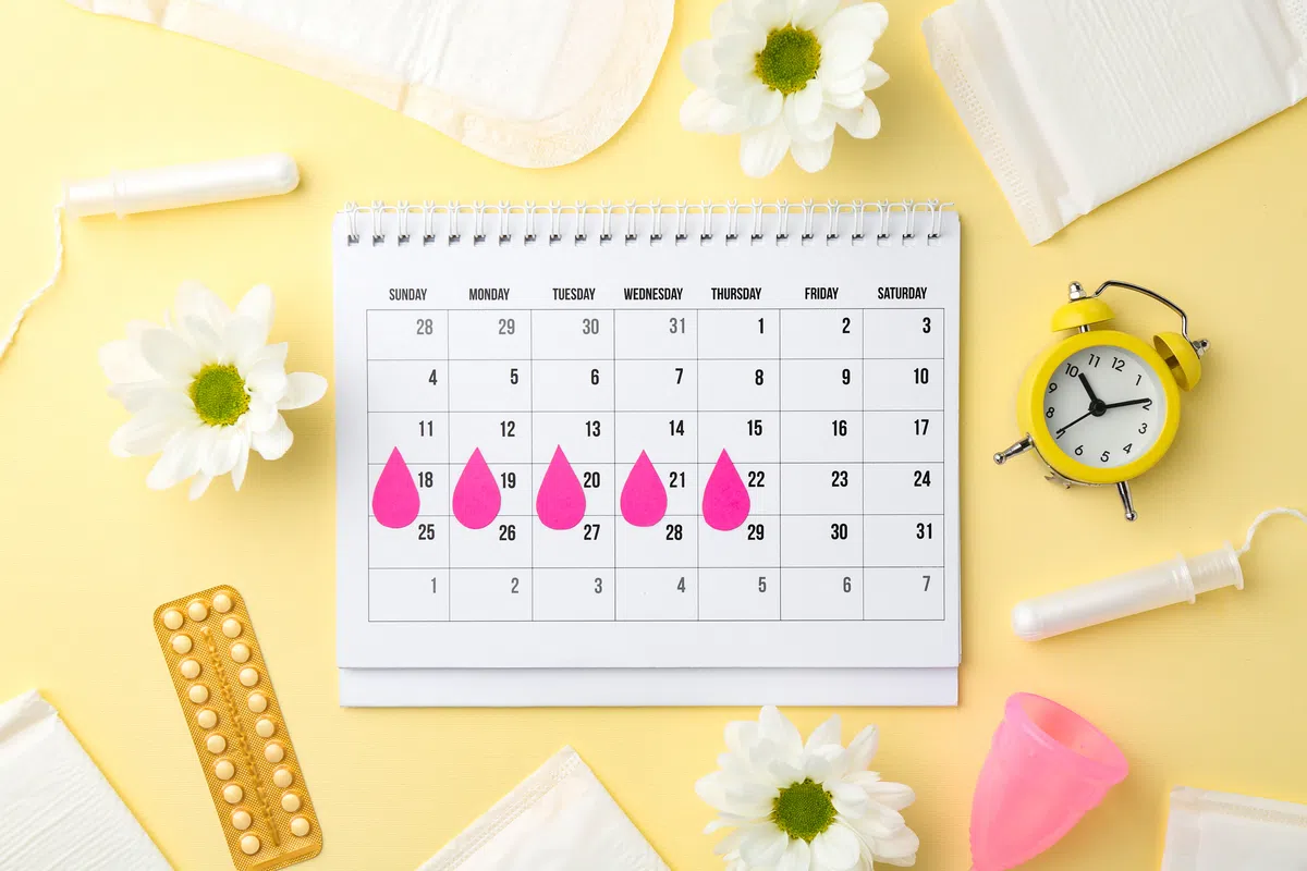 Hoe 'té fit' je menstruatie verstoort volgens een expert (en de weg ...